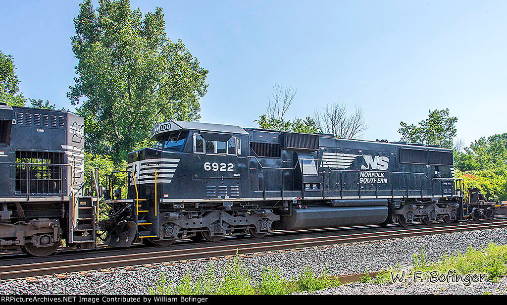 NS 6922